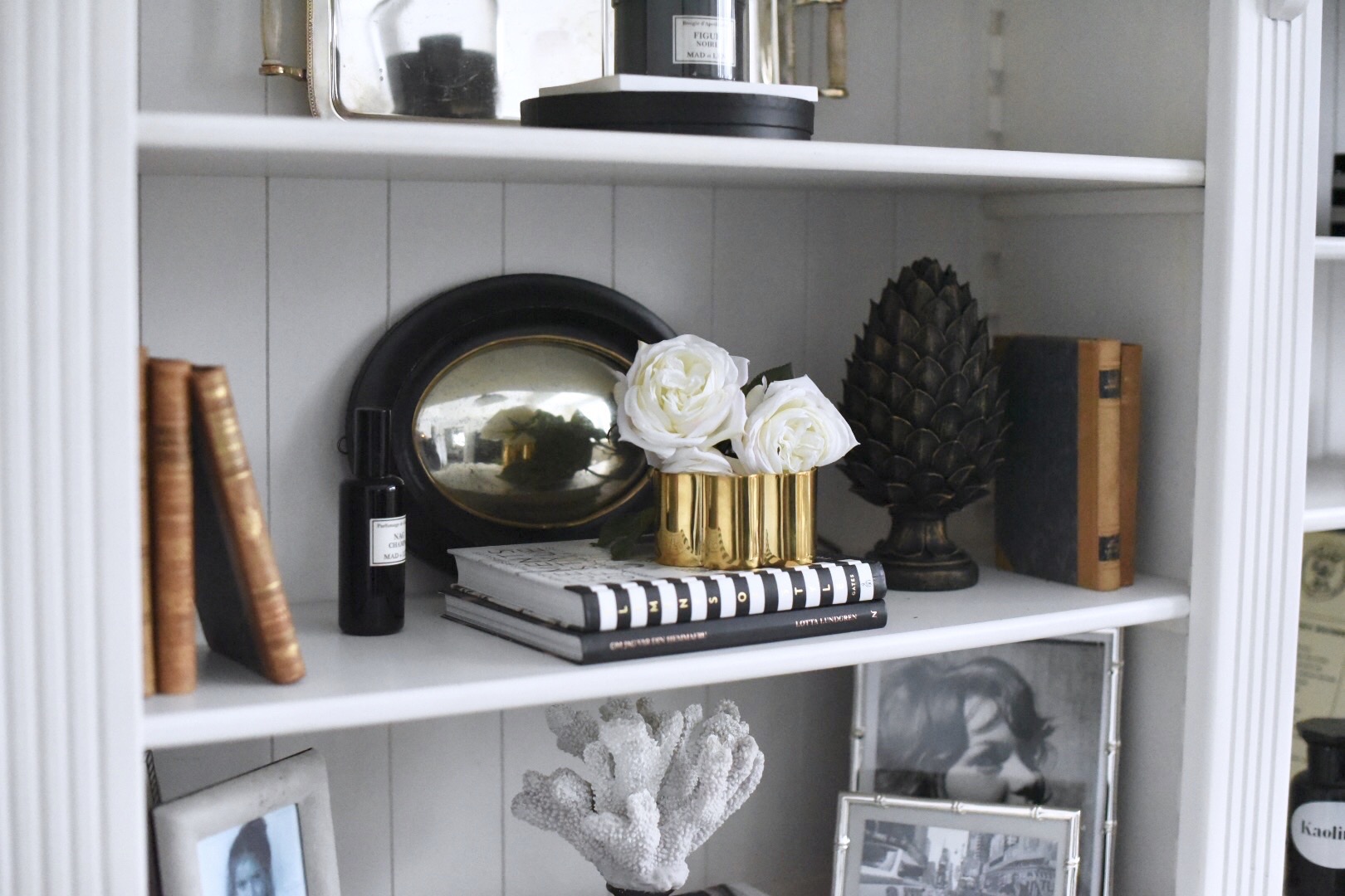 Comment décorer une étagère